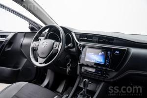 Melns Toyota Auris 2018 Rīga, ar dzinēja tilpumu 1.60 L un nobraukumu 236 tūkst. km par 8999 €, foto 12 vietnē AUTOMOTO.COM.LV
