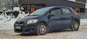 Zils Toyota Auris 2007 Viļņa, ar dzinēja tilpumu 2.00 L un nobraukumu 294 tūkst. km par 1950 €, foto  vietnē AUTOMOTO.COM.LV