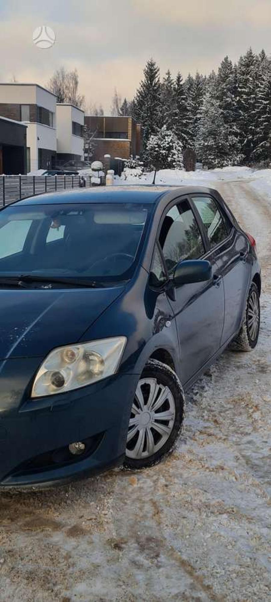 Blue Toyota Auris 2007 in Vilnius, with an engine capacity of 2.00 L and mileage of 294 thousand km for 1950 €, photo 26 on AUTOMOTO.COM.LV