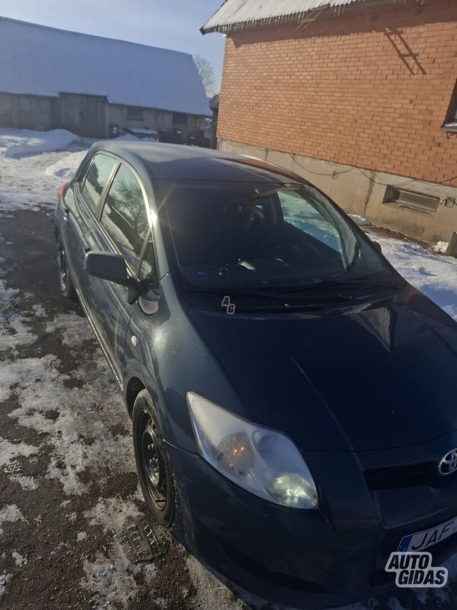 Blue Toyota Auris 2007 in Ukmerge, with an engine capacity of 2.00 L and mileage of 3470 thousand km for 2000 €, photo 1 on AUTOMOTO.COM.LV