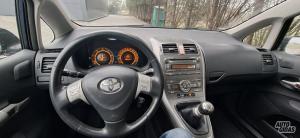 Zils Toyota Auris 2007 Gargždai, ar dzinēja tilpumu 2.00 L un nobraukumu 251 tūkst. km par 2300 €, foto 7 vietnē AUTOMOTO.COM.LV