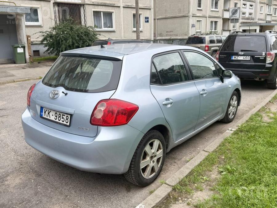 Zils Toyota Auris 2007 Rīga, ar dzinēja tilpumu 2.00 L un nobraukumu 0 tūkst. km par 1350 €, foto 5 vietnē AUTOMOTO.COM.LV