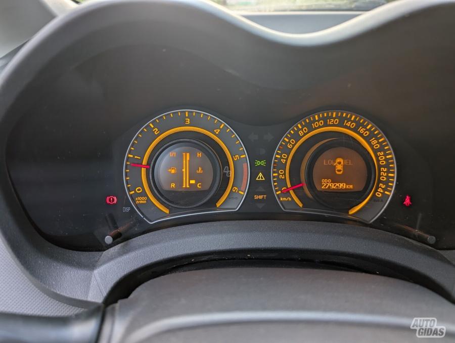 Blue Toyota Auris 2007 in Klaipeda, with an engine capacity of 2.20 L and mileage of 279 thousand km for 2200 €, photo 11 on AUTOMOTO.COM.LV