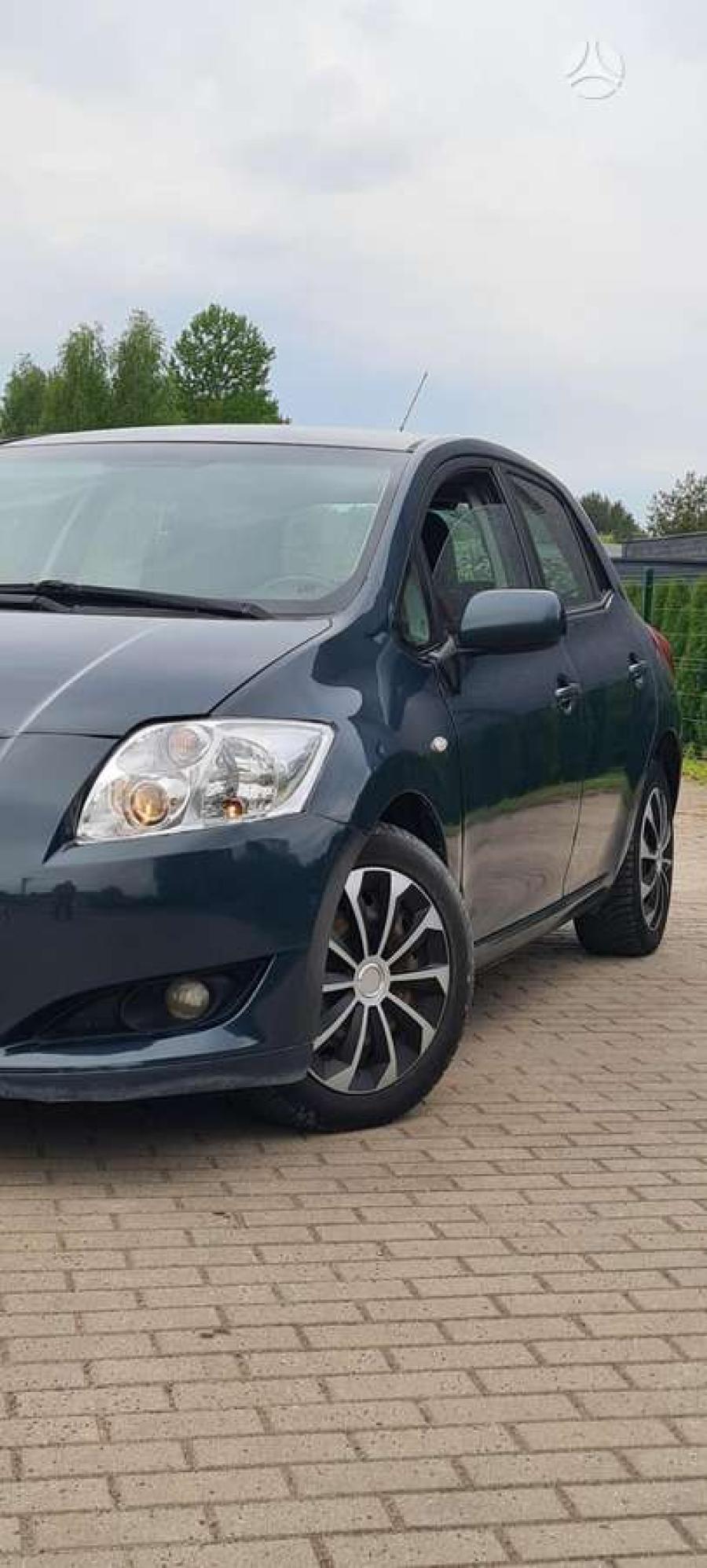 Zils Toyota Auris 2007 Viļņa, ar dzinēja tilpumu 2.00 L un nobraukumu 319 tūkst. km par 2250 €, foto 13 vietnē AUTOMOTO.COM.LV