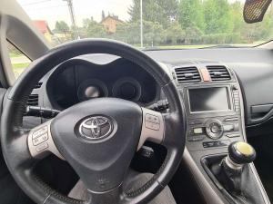 Zils Toyota Auris 2007 Viļņa, ar dzinēja tilpumu 2.00 L un nobraukumu 319 tūkst. km par 2250 €, foto 34 vietnē AUTOMOTO.COM.LV