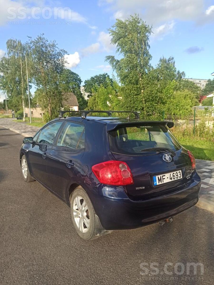 Zils Toyota Auris 2007 Jelgava, ar dzinēja tilpumu 2.00 L un nobraukumu 309 tūkst. km par 2500 €, foto 6 vietnē AUTOMOTO.COM.LV