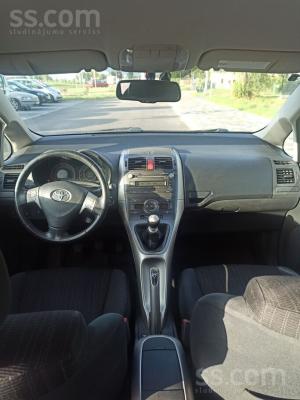 Zils Toyota Auris 2007 Jelgava, ar dzinēja tilpumu 2.00 L un nobraukumu 309 tūkst. km par 2500 €, foto 8 vietnē AUTOMOTO.COM.LV