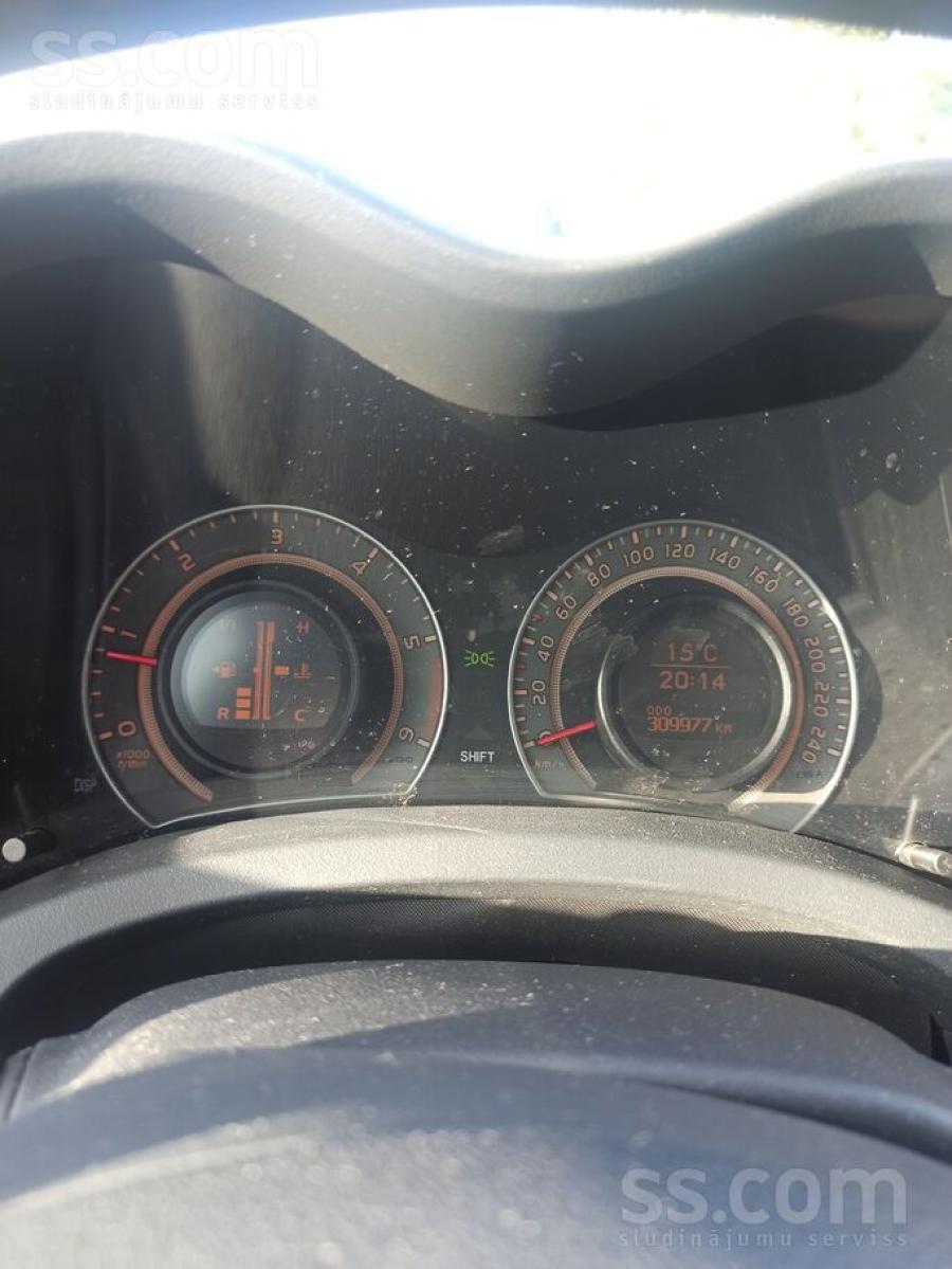 Zils Toyota Auris 2007 Jelgava, ar dzinēja tilpumu 2.00 L un nobraukumu 309 tūkst. km par 2500 €, foto 14 vietnē AUTOMOTO.COM.LV