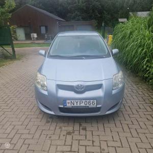 Zils Toyota Auris 2007 Viļņa, ar dzinēja tilpumu 1.36 L un nobraukumu 282 tūkst. km par 1500 €, foto 5 vietnē AUTOMOTO.COM.LV