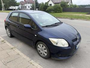 Blue Toyota Auris 2007 in Vilnius, with an engine capacity of 1.40 L and mileage of 250 thousand km for 950 €, photo 4 on AUTOMOTO.COM.LV