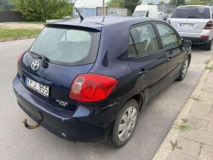 Blue Toyota Auris 2007 in Vilnius, with an engine capacity of 1.40 L and mileage of 250 thousand km for 950 €, photo 6 on AUTOMOTO.COM.LV