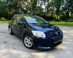 Синий Тойота Аурис 2007 в Рига, объемом двигателя 2.00 л и пробегом 0 тыс. км за 1790 €, фото  на AUTOMOTO.COM.LV