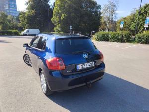 Zils Toyota Auris 2007 Viļņa, ar dzinēja tilpumu 1.60 L un nobraukumu 350 tūkst. km par 2200 €, foto 5 vietnē AUTOMOTO.COM.LV