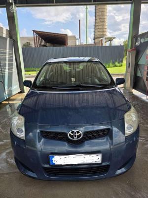 Blue Toyota Auris 2007 in Kupiskis, with an engine capacity of 2.00 L and mileage of 237 thousand km for 2100 €, photo  on AUTOMOTO.COM.LV