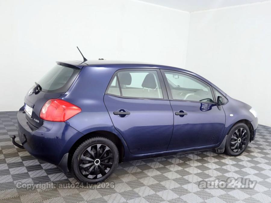 Zils Toyota Auris 2008 Tallina, ar dzinēja tilpumu 1.60 L un nobraukumu 227 tūkst. km par 1499 €, foto 3 vietnē AUTOMOTO.COM.LV