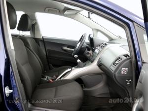Zils Toyota Auris 2008 Tallina, ar dzinēja tilpumu 1.60 L un nobraukumu 227 tūkst. km par 1499 €, foto 6 vietnē AUTOMOTO.COM.LV