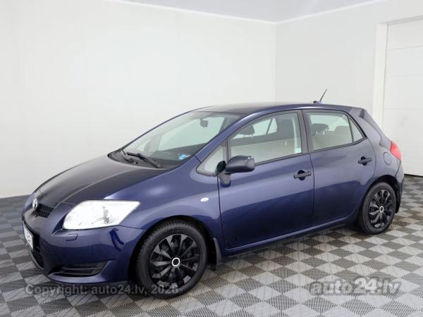 Zils Toyota Auris 2008 Tallina, ar dzinēja tilpumu 1.60 L un nobraukumu 227 tūkst. km par 1499 €, foto 2 vietnē AUTOMOTO.COM.LV