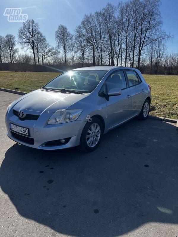 Blue Toyota Auris 2008 in Klaipeda, with an engine capacity of 2.00 L and mileage of 274 thousand km for 1850 €, photo 2 on AUTOMOTO.COM.LV