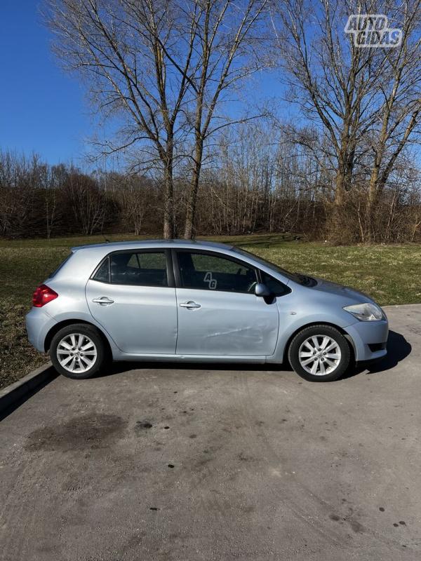 Blue Toyota Auris 2008 in Klaipeda, with an engine capacity of 2.00 L and mileage of 274 thousand km for 1850 €, photo 5 on AUTOMOTO.COM.LV