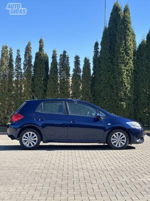 Zils Toyota Auris 2008 Viļņa, ar dzinēja tilpumu 2.00 L un nobraukumu 346 tūkst. km par 2250 €, foto 10 vietnē AUTOMOTO.COM.LV
