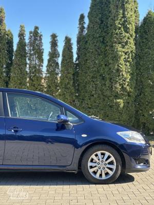 Zils Toyota Auris 2008 Viļņa, ar dzinēja tilpumu 2.00 L un nobraukumu 346 tūkst. km par 2250 €, foto 12 vietnē AUTOMOTO.COM.LV