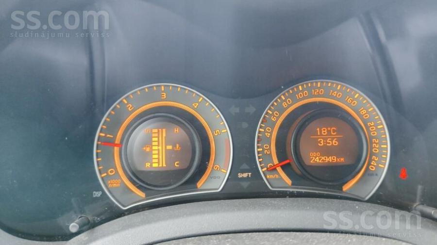 Синий Тойота Аурис 2008 в Елгава, объемом двигателя 2.00 л и пробегом 243 тыс. км за 2900 €, фото 9 на AUTOMOTO.COM.LV
