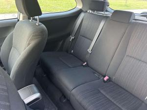 Zils Toyota Auris 2008 Viļņa, ar dzinēja tilpumu 1.60 L un nobraukumu 139 tūkst. km par 2700 €, foto 8 vietnē AUTOMOTO.COM.LV