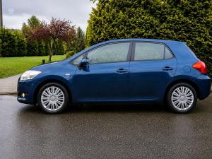 Blue Toyota Auris 2008 in Vilnius, with an engine capacity of 2.00 L and mileage of 339 thousand km for 1450 €, photo 5 on AUTOMOTO.COM.LV