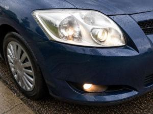 Blue Toyota Auris 2008 in Vilnius, with an engine capacity of 2.00 L and mileage of 339 thousand km for 1450 €, photo 16 on AUTOMOTO.COM.LV