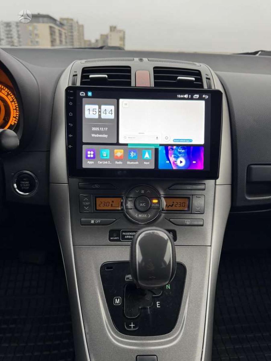 Синий Тойота Аурис 2009 в Вильнюс, объемом двигателя 1.60 л и пробегом 202 тыс. км за 3450 €, фото 17 на AUTOMOTO.COM.LV