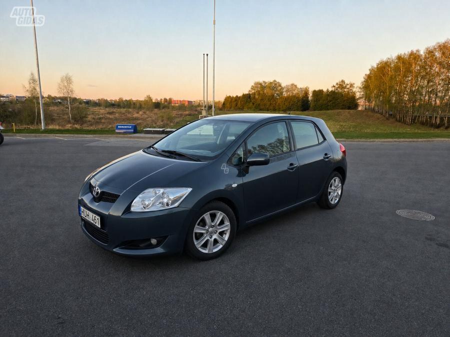 Zils Toyota Auris 2009 Ukmergė, ar dzinēja tilpumu 2.00 L un nobraukumu 201 tūkst. km par 2850 €, foto 1 vietnē AUTOMOTO.COM.LV
