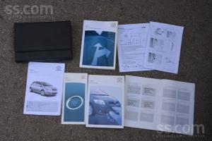 Zils Toyota Auris 2009 Rīga, ar dzinēja tilpumu 2.20 L un nobraukumu 275 tūkst. km par 2450 €, foto 5 vietnē AUTOMOTO.COM.LV