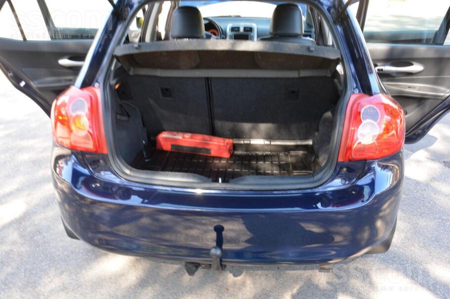 Zils Toyota Auris 2009 Rīga, ar dzinēja tilpumu 2.20 L un nobraukumu 275 tūkst. km par 2450 €, foto 19 vietnē AUTOMOTO.COM.LV