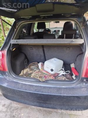 Zils Toyota Auris 2009 Rīga, ar dzinēja tilpumu 2.00 L un nobraukumu 310 tūkst. km par 2210 €, foto  vietnē AUTOMOTO.COM.LV