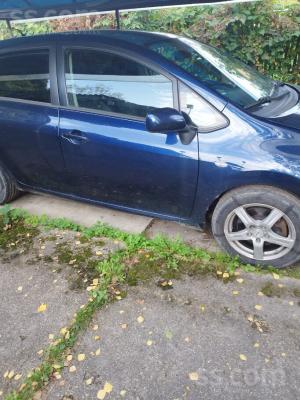 Zils Toyota Auris 2009 Rīga, ar dzinēja tilpumu 2.00 L un nobraukumu 310 tūkst. km par 2210 €, foto 5 vietnē AUTOMOTO.COM.LV