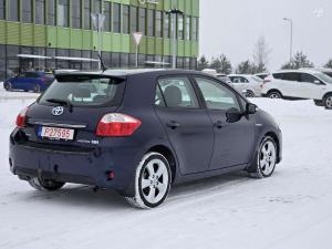 Zils Toyota Auris 2010 Viļņa, ar dzinēja tilpumu 1.80 L un nobraukumu 269 tūkst. km par 5350 €, foto 9 vietnē AUTOMOTO.COM.LV