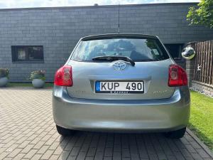 Blue Toyota Auris 2010 in Kaunas, with an engine capacity of 2.00 L and mileage of 271 thousand km for 2500 €, photo 5 on AUTOMOTO.COM.LV