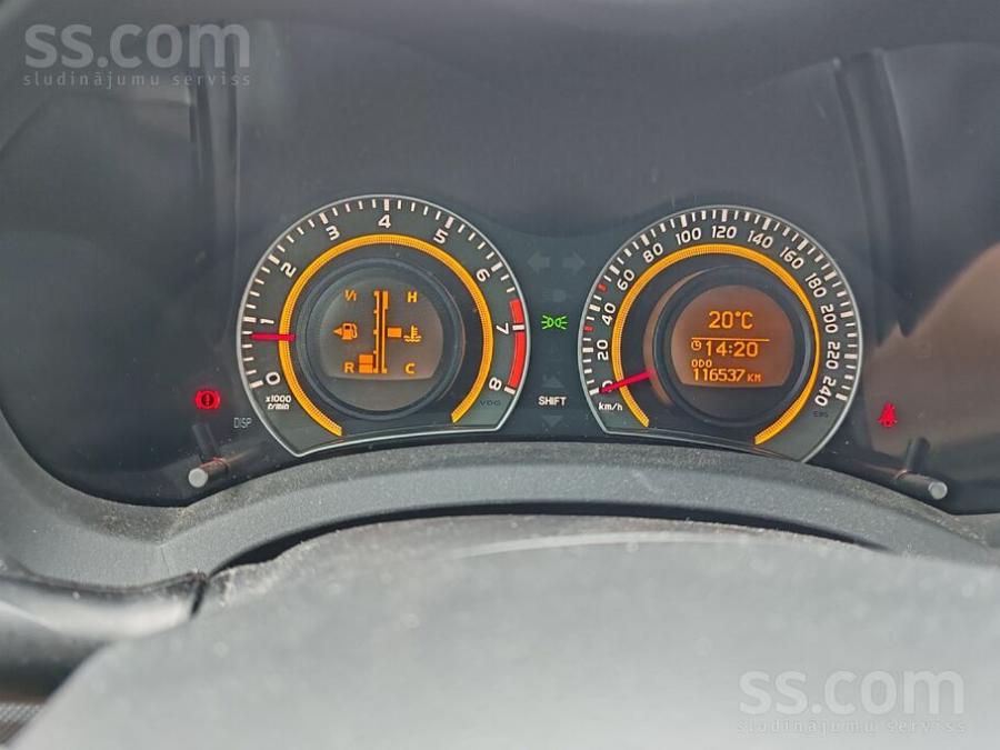 Blue Toyota Auris 2010 in Riga, with an engine capacity of 1.60 L and mileage of 116 thousand km for 5200 €, photo 10 on AUTOMOTO.COM.LV