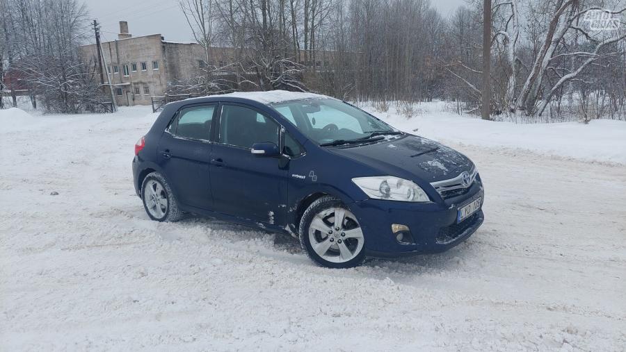 Zils Toyota Auris 2011 Zarasai, ar dzinēja tilpumu 1.80 L un nobraukumu 264 tūkst. km par 4999 €, foto 3 vietnē AUTOMOTO.COM.LV