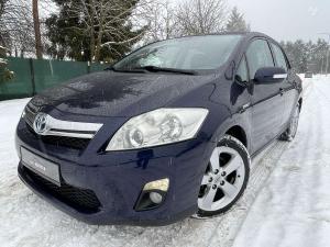 Blue Toyota Auris 2011 in Vilnius, with an engine capacity of 1.80 L and mileage of 261 thousand km for 5900 €, photo 3 on AUTOMOTO.COM.LV