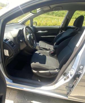 Zils Toyota Auris 2011 Viļņa, ar dzinēja tilpumu 1.80 L un nobraukumu 280 tūkst. km par 5999 €, foto 8 vietnē AUTOMOTO.COM.LV