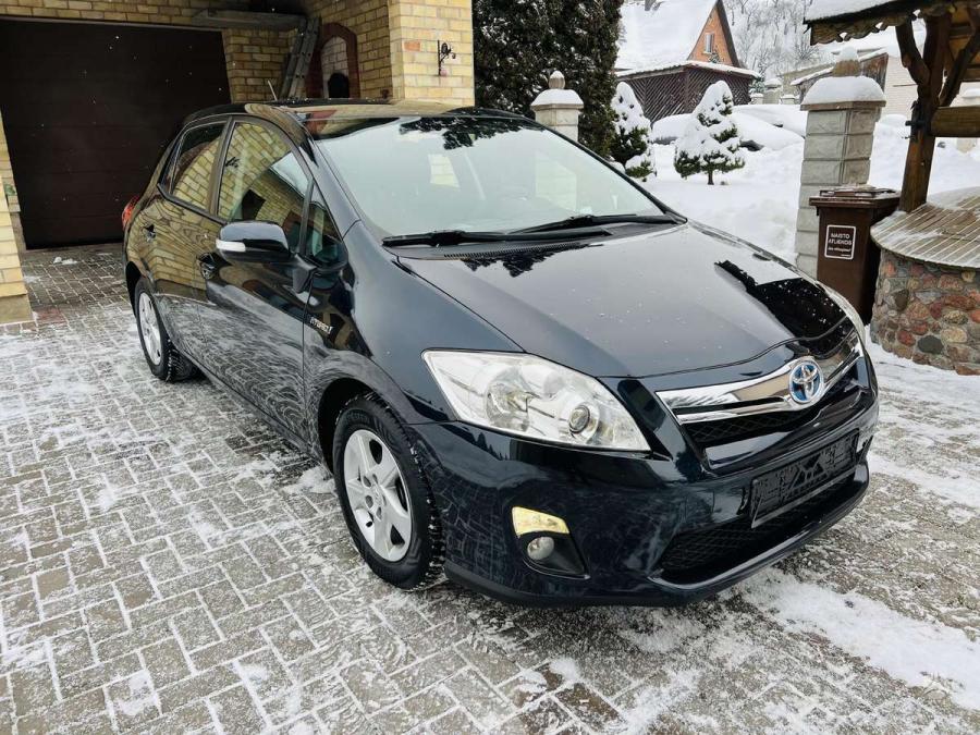 Zils Toyota Auris 2012 Prienai, ar dzinēja tilpumu 1.80 L un nobraukumu 296 tūkst. km par 6199 €, foto 7 vietnē AUTOMOTO.COM.LV