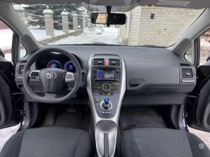 Zils Toyota Auris 2012 Prienai, ar dzinēja tilpumu 1.80 L un nobraukumu 296 tūkst. km par 6199 €, foto 19 vietnē AUTOMOTO.COM.LV
