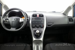 Zils Toyota Auris 2012 Tallina, ar dzinēja tilpumu 1.60 L un nobraukumu 258 tūkst. km par 2499 €, foto 6 vietnē AUTOMOTO.COM.LV