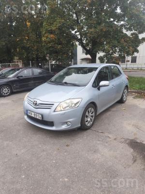 Zils Toyota Auris 2012 Rīga, ar dzinēja tilpumu 1.60 L un nobraukumu 186 tūkst. km par 4950 €, foto 10 vietnē AUTOMOTO.COM.LV