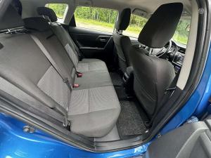 Blue Toyota Auris 2013 in Ukmerge, with an engine capacity of 1.36 L and mileage of 210 thousand km for 5350 €, photo 12 on AUTOMOTO.COM.LV