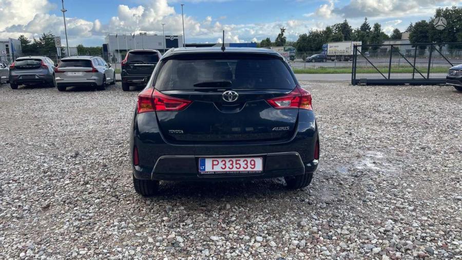 Zils Toyota Auris 2013 Kauņa, ar dzinēja tilpumu 1.36 L un nobraukumu 135 tūkst. km par 6800 €, foto 7 vietnē AUTOMOTO.COM.LV