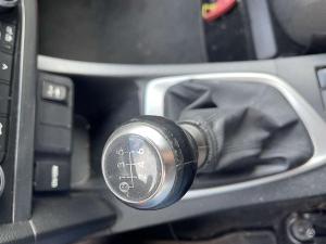 Zils Toyota Auris 2013 Kauņa, ar dzinēja tilpumu 1.36 L un nobraukumu 135 tūkst. km par 6800 €, foto 14 vietnē AUTOMOTO.COM.LV