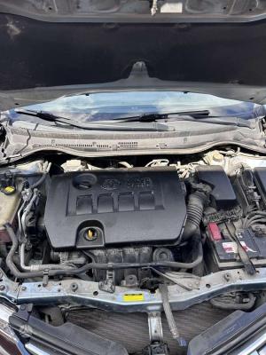 Blue Toyota Auris 2013 in Ukmerge, with an engine capacity of 1.60 L and mileage of 207 thousand km for 7999 €, photo 11 on AUTOMOTO.COM.LV
