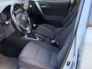 Blue Toyota Auris 2013 in Vilnius, with an engine capacity of 1.36 L and mileage of 209 thousand km for 5900 €, photo 8 on AUTOMOTO.COM.LV